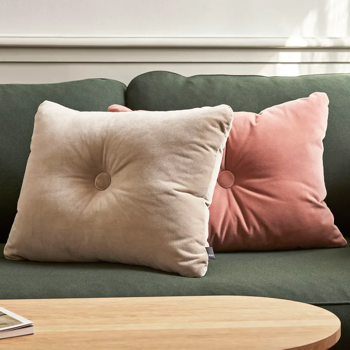Kjøp Dot Cushion Soft 1 Dot pute 45x60 cm fra HAY - NordicNest.no