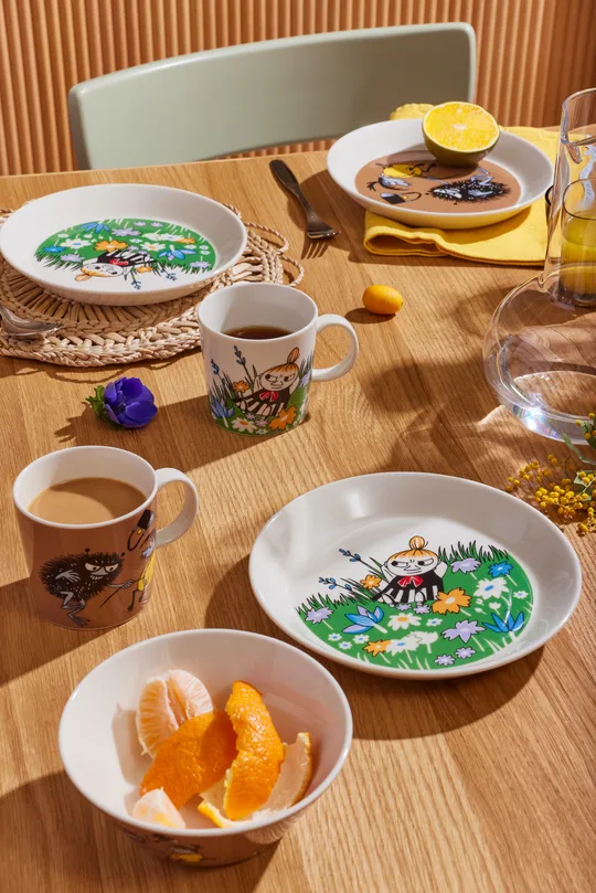 Kjøp Stinky i farta Mummikopp fra Moomin Arabia - NordicNest.no