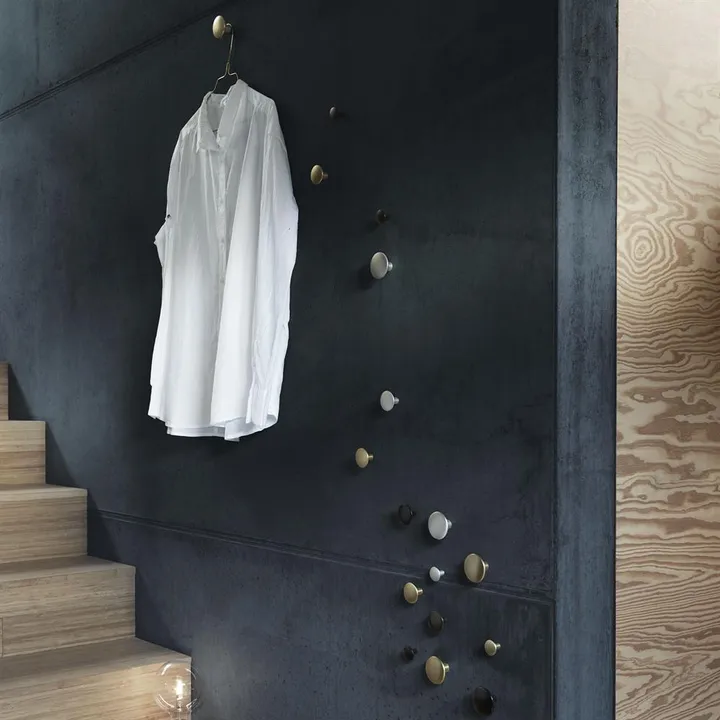 Kjøp The Dots knagg metall 5-pakk fra Muuto - NordicNest.no