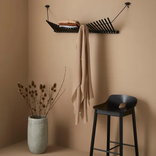 Kjøp Knaegt klesknagg fra Woud - NordicNest.no